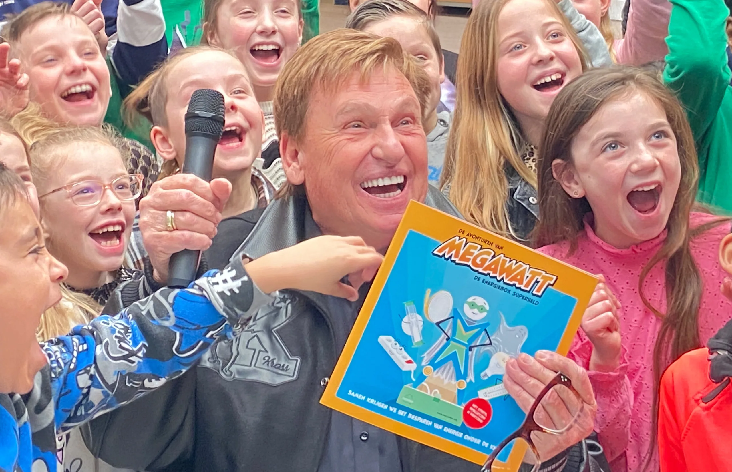 TV-icoon Henny Huisman lanceert duurzame stripheld MegaWatt in ...